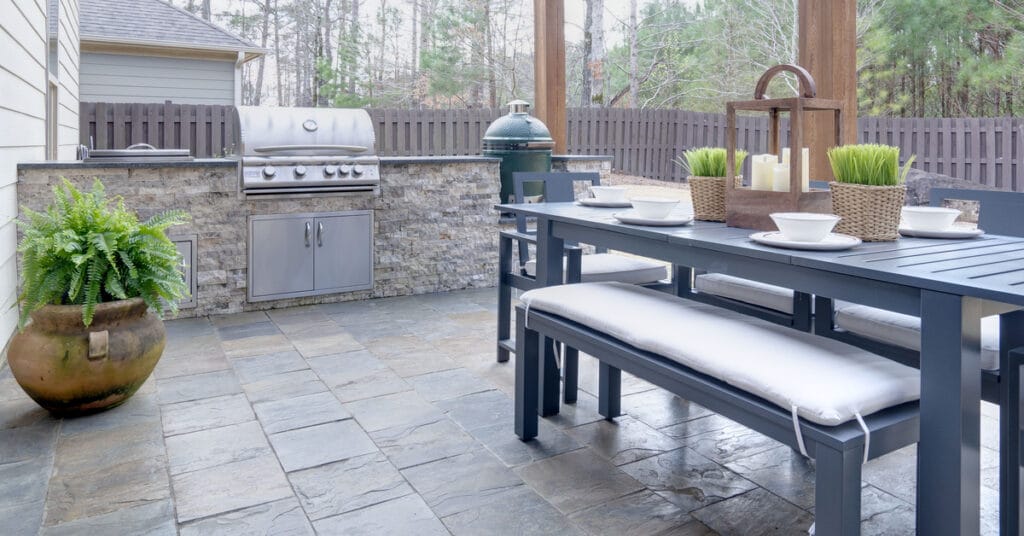 4 Tips for Designing the Perfect Outdoor Kitchen